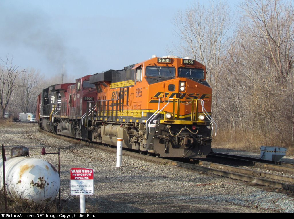 BNSF 6965